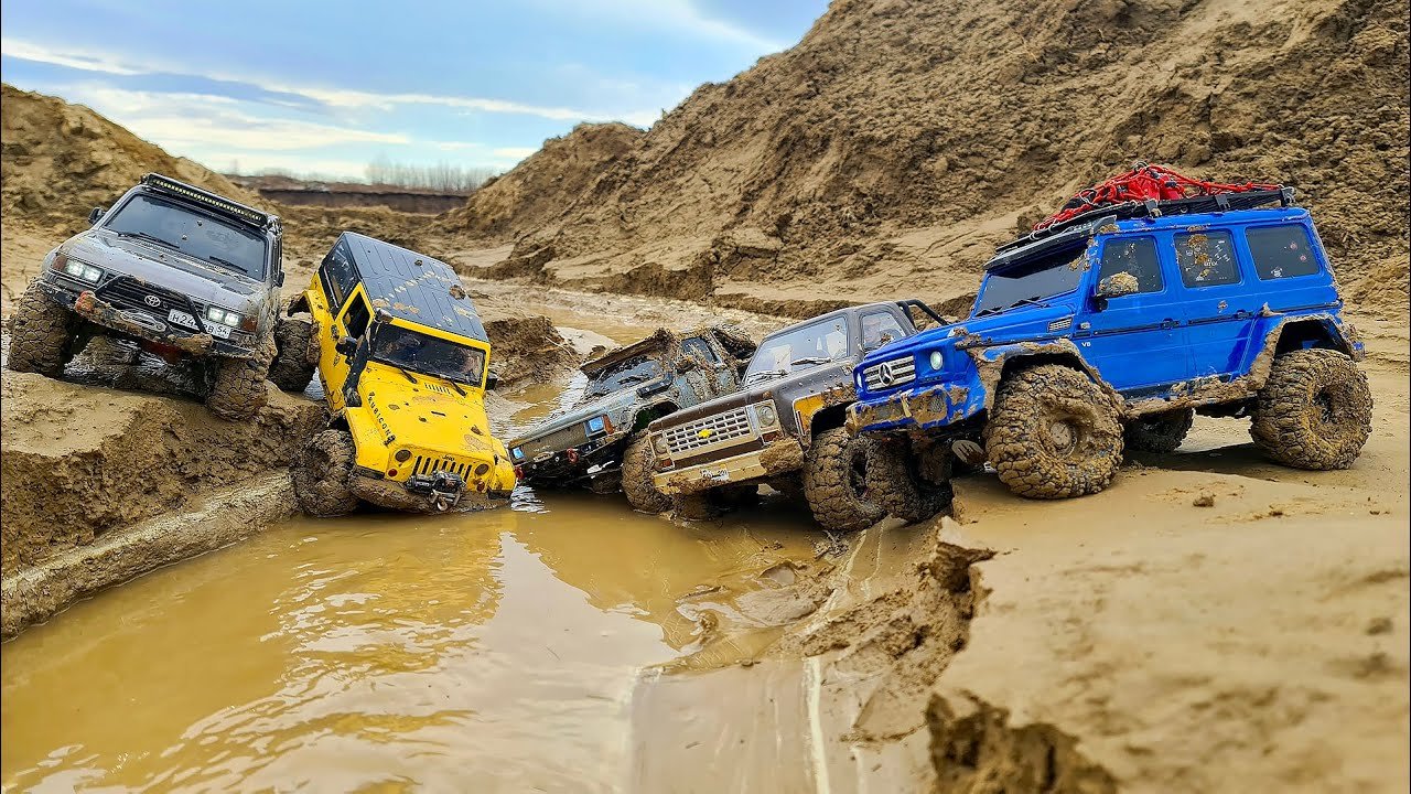 🚙💥 RC Clay Apocalypse! 10+ Trucks Stuck In Mud — Epic Winch Rescue ...